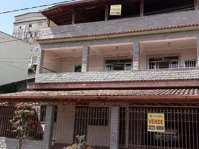 Casa / Sobrado para Venda em Juiz de Fora/MG Encosta do Sol 3 Quartos