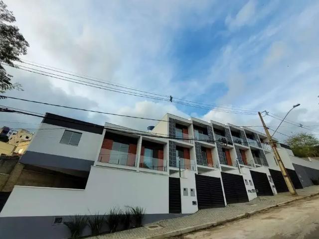 Casa / Sobrado para Venda em Juiz de Fora/MG Fontesville II 2 Quartos