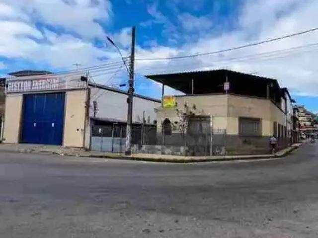 Casa / Sobrado para Venda em Juiz de Fora/MG Francisco Bernardino 5 Quartos