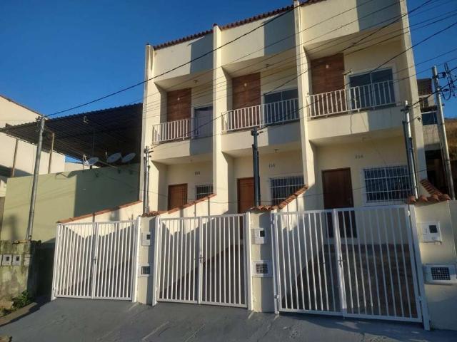 Casa / Sobrado para Venda em Juiz de Fora/MG Grama 2 Quartos