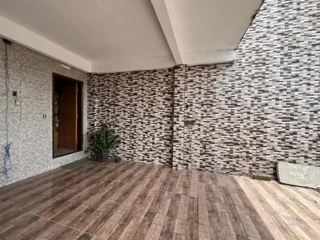 Casa / Sobrado para Venda em Juiz de Fora/MG Grama 2 Quartos