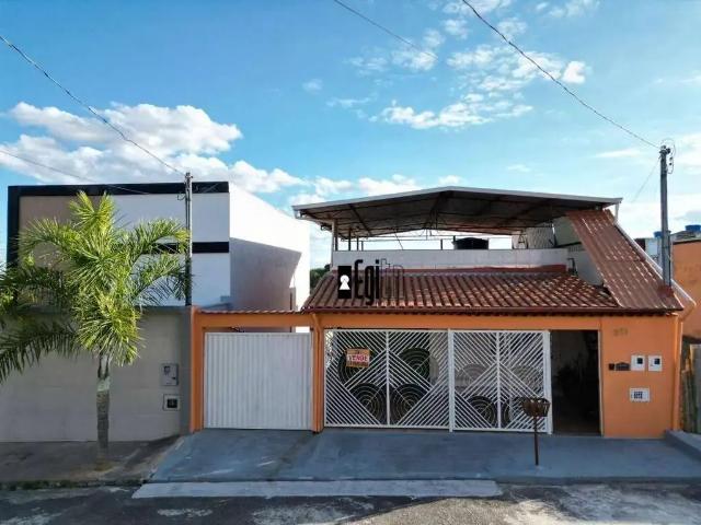 Casa / Sobrado para Venda em Juiz de Fora/MG Grama 3 Quartos