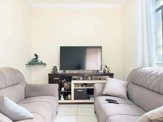 Casa / Sobrado para Venda em Juiz de Fora/MG Grama 3 Quartos