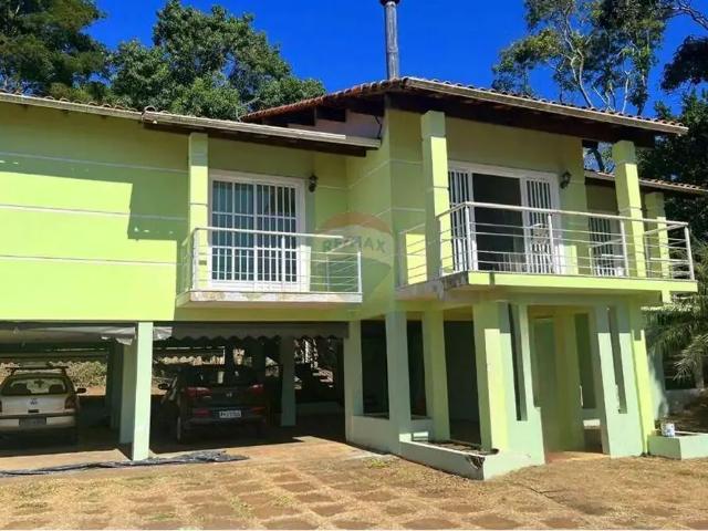 Casa / Sobrado para Venda em Juiz de Fora/MG Graminha 4 Quartos