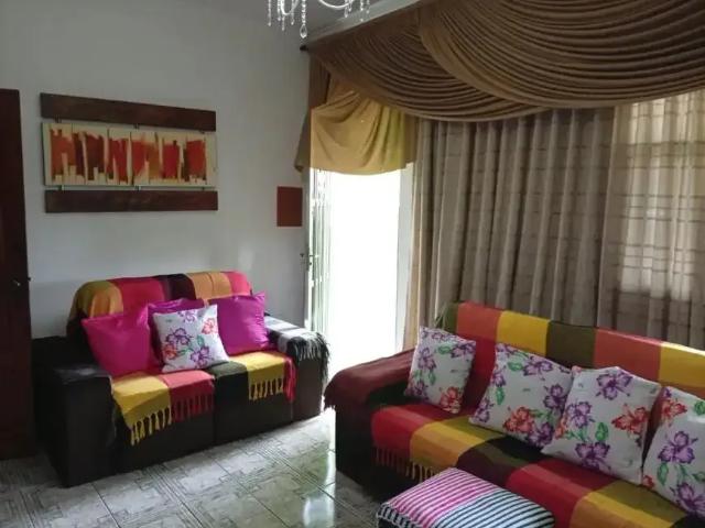 Casa / Sobrado para Venda em Juiz de Fora/MG Granjas Betânia 3 Quartos