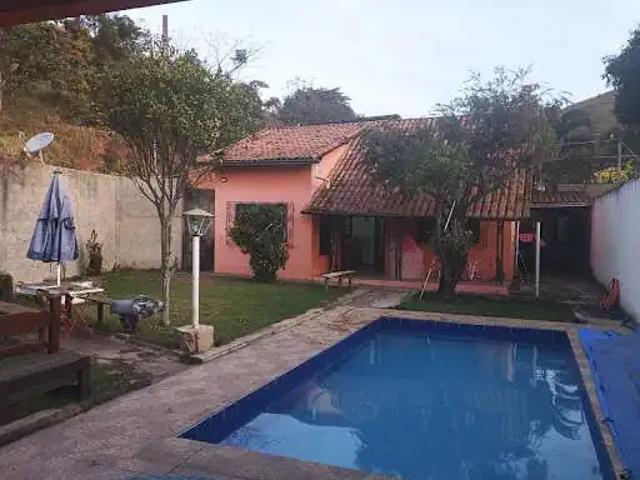 Casa / Sobrado para Venda em Juiz de Fora/MG Igrejinha 2 Quartos