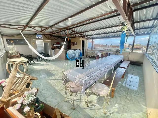 Casa / Sobrado para Venda em Juiz de Fora/MG Ipiranga 4 Quartos