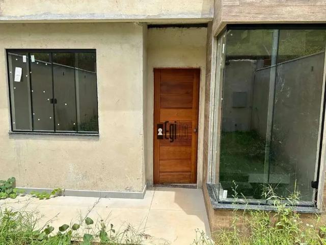 Casa / Sobrado para Venda em Juiz de Fora/MG Jardim dos Alfineiros 3 Quartos