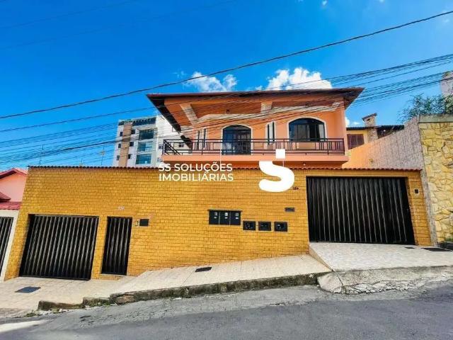 Casa / Sobrado para Venda em Juiz de Fora/MG Jardim das Laranjeiras 3 Quartos