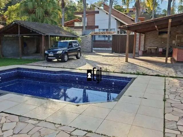 Casa / Sobrado para Venda em Juiz de Fora/MG Jardim L Ermitage 3 Quartos