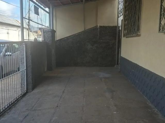 Casa / Sobrado para Venda em Juiz de Fora/MG JK 4 Quartos