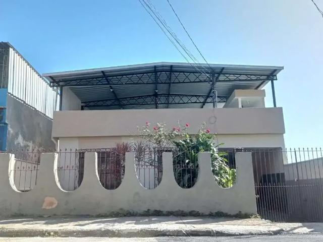 Casa / Sobrado para Venda em Juiz de Fora/MG Lourdes 3 Quartos