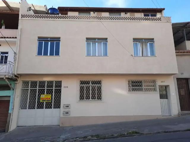 Casa / Sobrado para Venda em Juiz de Fora/MG Manoel Honório 3 Quartos