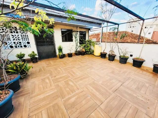 Casa / Sobrado para Venda em Juiz de Fora/MG Mariano Procópio 4 Quartos