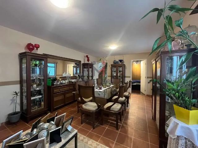 Casa / Sobrado para Venda em Juiz de Fora/MG Marilândia 5 Quartos