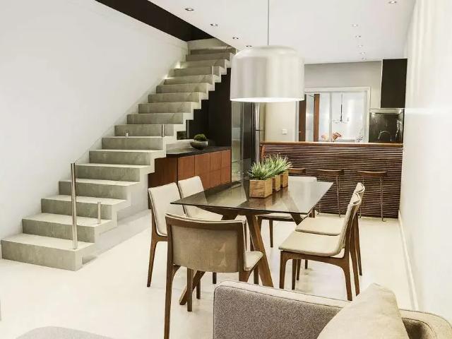 Casa / Sobrado para Venda em Juiz de Fora/MG Mundo Novo 3 Quartos