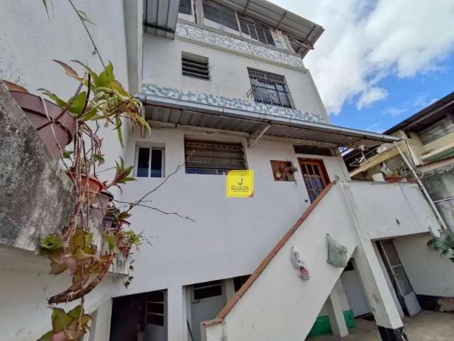 Casa / Sobrado para Venda em Juiz de Fora/MG Nossa Senhora Aparecida 7 Quartos