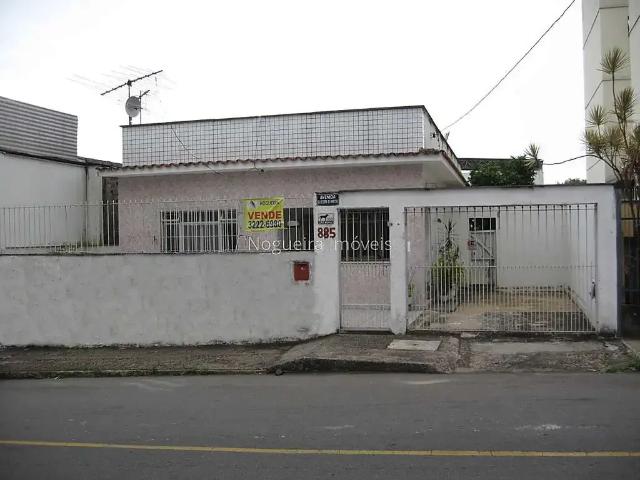 Casa / Sobrado para Venda em Juiz de Fora/MG Nova Era 5 Quartos