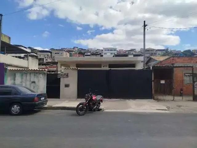 Casa / Sobrado para Venda em Juiz de Fora/MG Nova Era 2 Quartos
