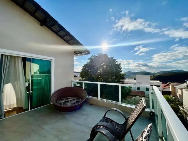 Casa / Sobrado para Venda em Juiz de Fora/MG Nova Gramado 3 Quartos