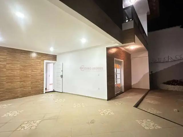 Casa / Sobrado para Venda em Juiz de Fora/MG Novo Horizonte 4 Quartos