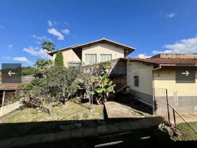 Casa / Sobrado para Venda em Juiz de Fora/MG Novo Horizonte 4 Quartos