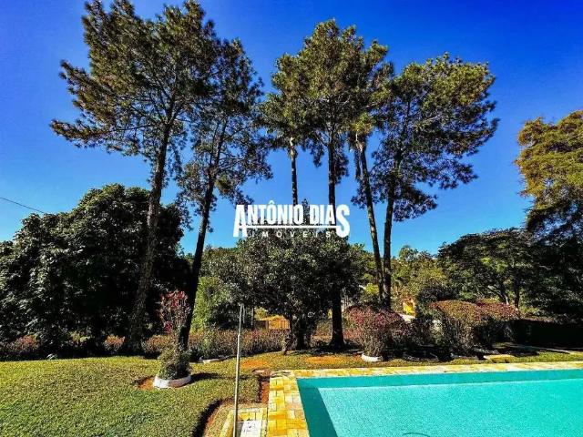 Casa / Sobrado para Venda em Juiz de Fora/MG Novo Horizonte 5 Quartos