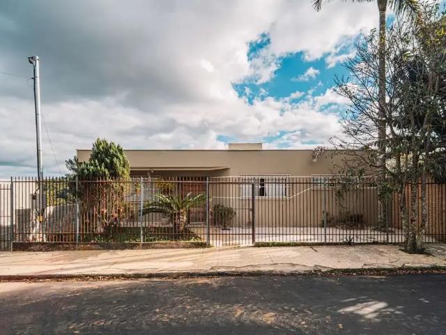 Casa / Sobrado para Venda em Juiz de Fora/MG Novo Horizonte 2 Quartos