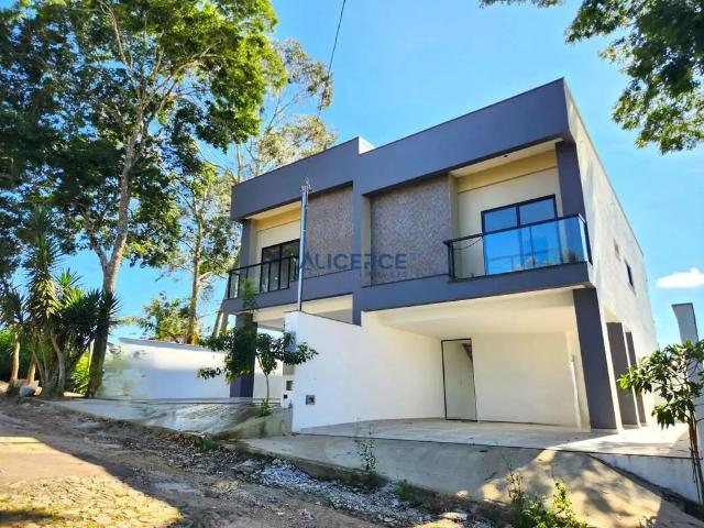Casa / Sobrado para Venda em Juiz de Fora/MG Novo Horizonte 3 Quartos