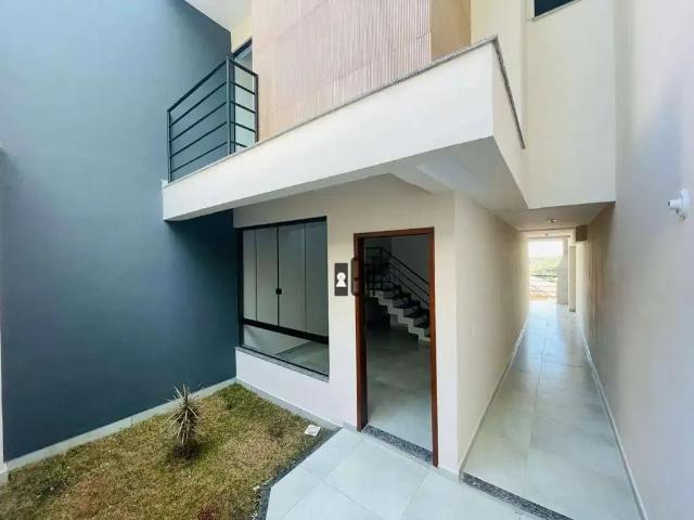 Casa / Sobrado para Venda em Juiz de Fora/MG Parque Independência 2 Quartos