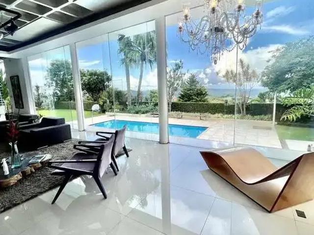 Casa / Sobrado para Venda em Juiz de Fora/MG Parque Jardim da Serra 4 Quartos