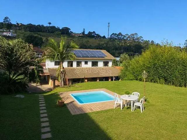 Casa / Sobrado para Venda em Juiz de Fora/MG Parque Jardim da Serra 6 Quartos