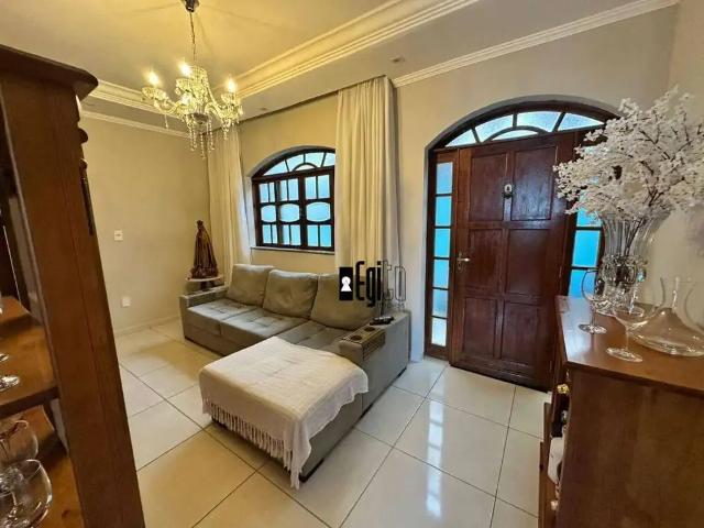 Casa / Sobrado para Venda em Juiz de Fora/MG Paula Lima 3 Quartos