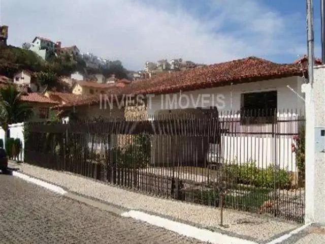 Casa / Sobrado para Venda em Juiz de Fora/MG Quintas das Avenidas 4 Quartos