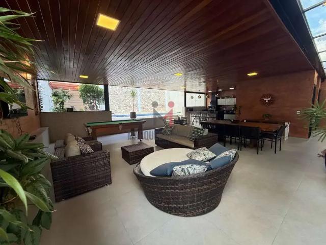 Casa / Sobrado para Venda em Juiz de Fora/MG Quintas das Avenidas 4 Quartos