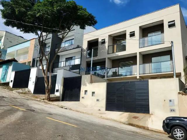 Casa / Sobrado para Venda em Juiz de Fora/MG Recanto da Mata 3 Quartos
