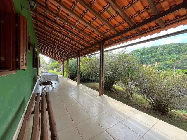 Casa / Sobrado para Venda em Juiz de Fora/MG Recanto dos Lagos 3 Quartos