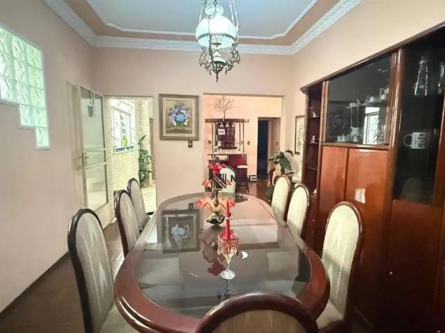 Casa / Sobrado para Venda em Juiz de Fora/MG São Bernardo 4 Quartos