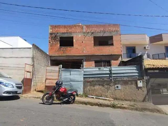 Casa / Sobrado para Venda em Juiz de Fora/MG São Geraldo 4 Quartos