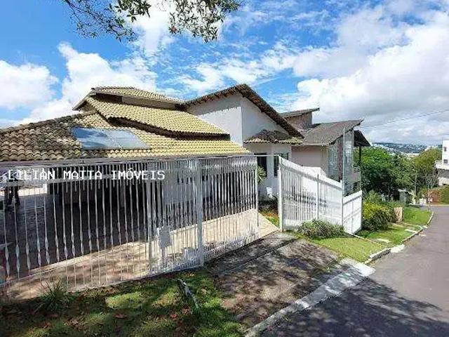 Casa / Sobrado para Venda em Juiz de Fora/MG São Pedro 3 Quartos