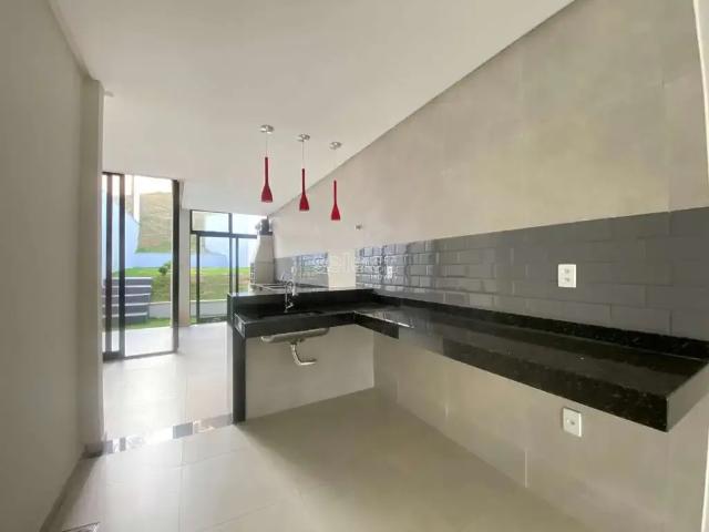 Casa / Sobrado para Venda em Juiz de Fora/MG São Pedro 3 Quartos
