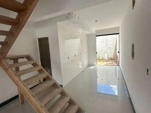 Casa / Sobrado para Venda em Juiz de Fora/MG São Pedro 2 Quartos
