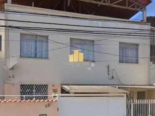Casa / Sobrado para Venda em Juiz de Fora/MG Santa Teresa 3 Quartos