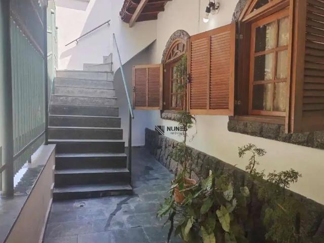 Casa / Sobrado para Venda em Juiz de Fora/MG Santa Terezinha 3 Quartos