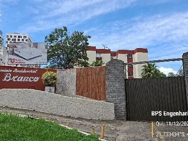 Casa / Sobrado para Venda em Juiz de Fora/MG Santa Terezinha 2 Quartos