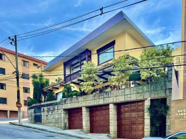 Casa / Sobrado para Venda em Juiz de Fora/MG Santa Helena 5 Quartos
