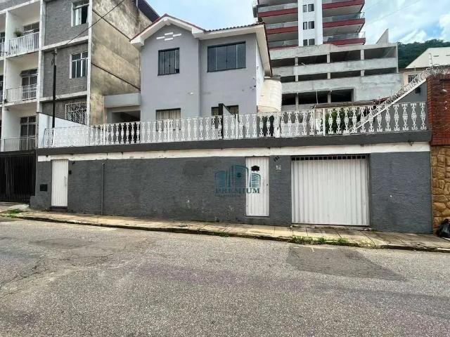 Casa / Sobrado para Venda em Juiz de Fora/MG Santa Helena 5 Quartos