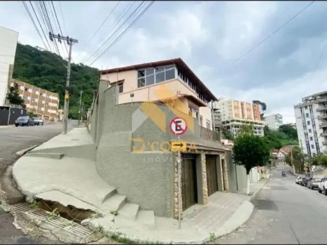 Casa / Sobrado para Venda em Juiz de Fora/MG Santa Helena 5 Quartos