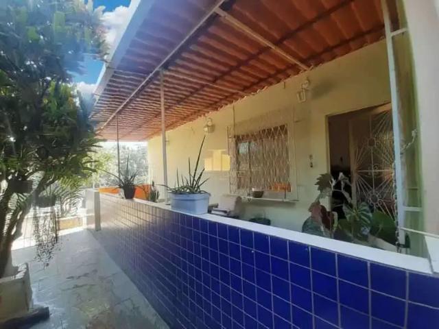 Casa / Sobrado para Venda em Juiz de Fora/MG Santa Luzia 2 Quartos