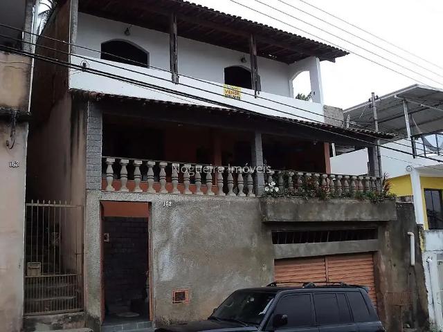 Casa / Sobrado para Venda em Juiz de Fora/MG Santa Luzia 3 Quartos
